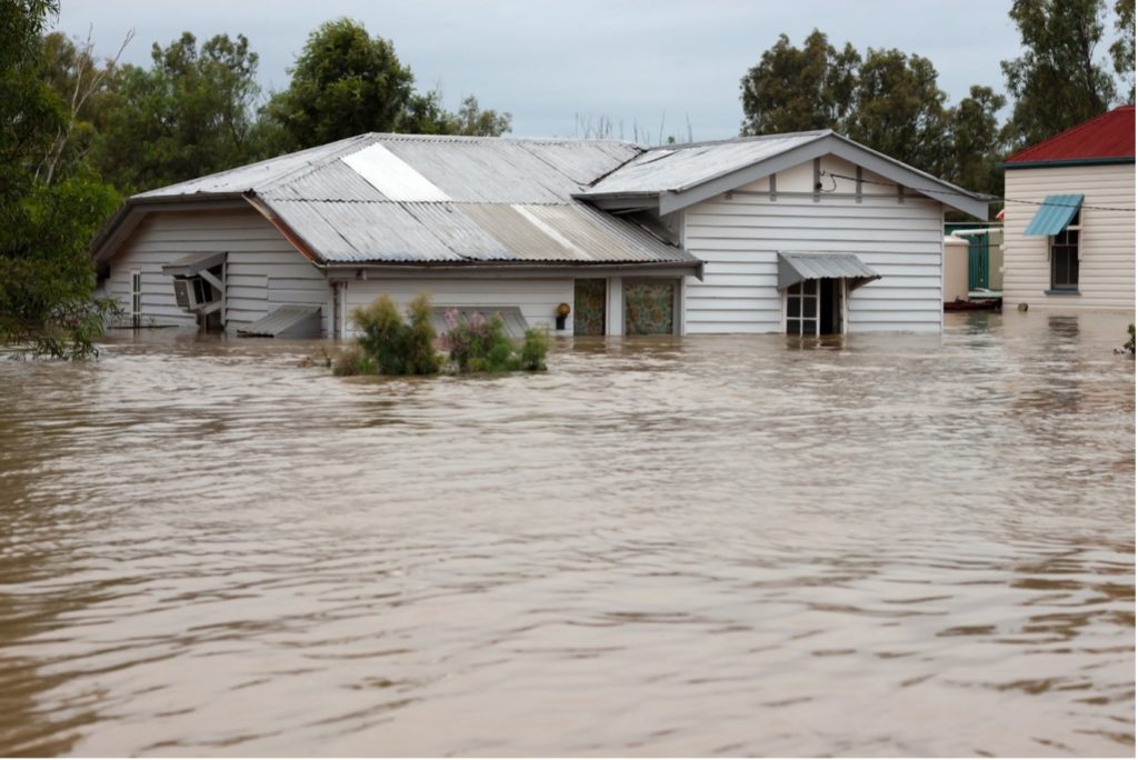 Dallarnil community left out of flood recovery funding: But Yasmin ...